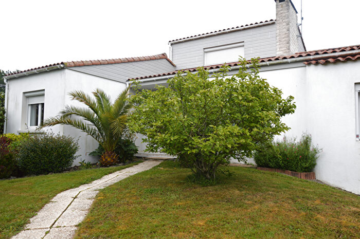 Maison 5 pièces à Sainte-Flaive-des-Loups, à vendre