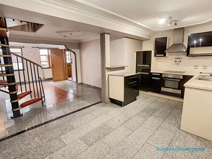 Appartement à louer - Reichshoffen - 4 pièces - 3 chambres