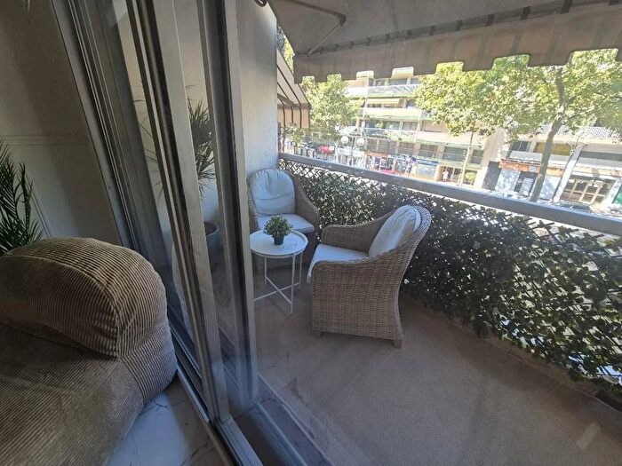 Appartement 1 pièce à Cannes, à louer