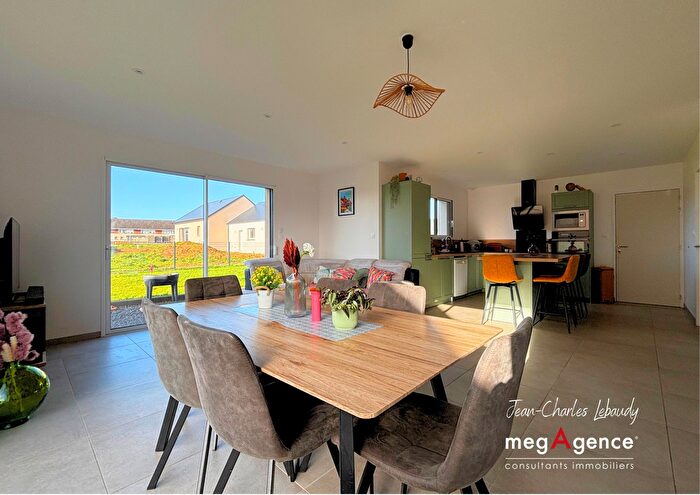 Maison à vendre - Sartilly - 5 pièces - 4 chambres