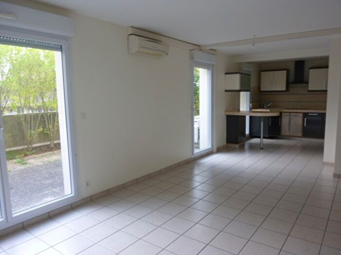 Tours, Rabelais, Tonnelle : Appartement 3 pièces à louer