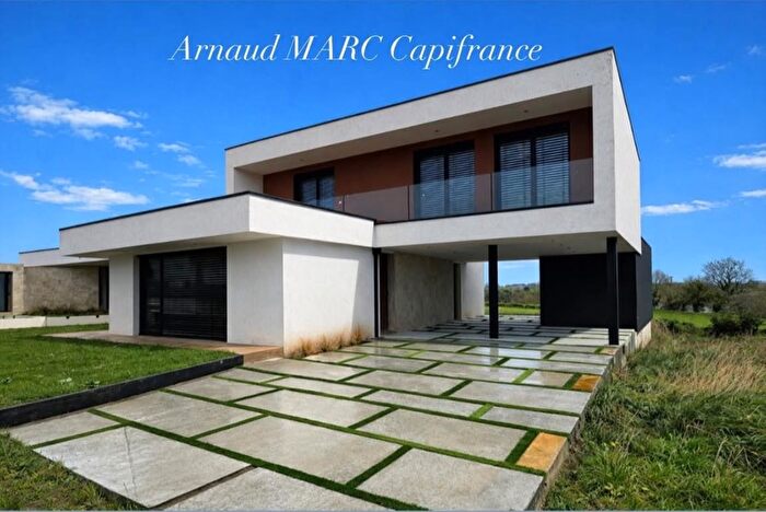 Maison à vendre - Tréglonou - 7 pièces - 4 chambres