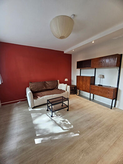 Appartement 1 pièce à Toulouse, Saint-Cyprien, à louer