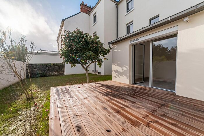 Appartement à louer - Nantes, Hauts-Pavés, Saint-Pasquier, Saint-Félix, Université - 4 pièces - 3 chambres