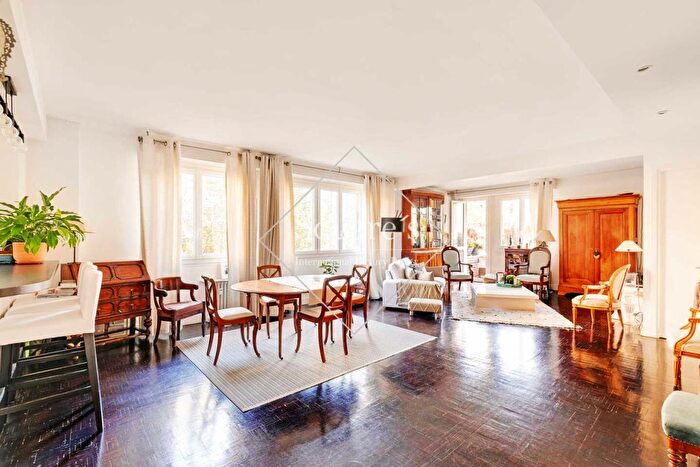 Appartement à vendre - Neuilly-sur-Seine, Saint-James, Madrid - 6 pièces - 5 chambres