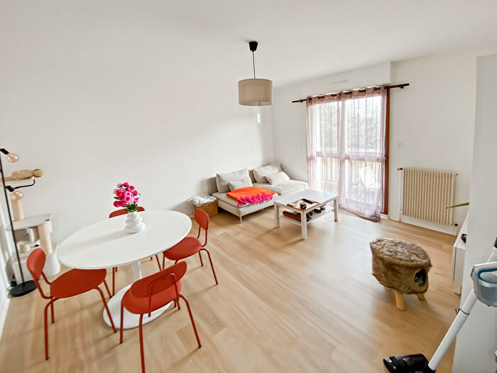 Appartement à vendre - Montauban, Centre-ville - 2 pièces - 1 chambre