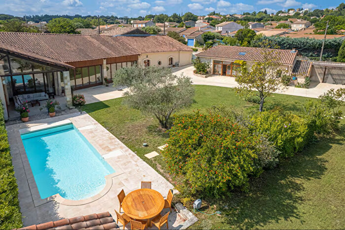 Maison à vendre - Uzès - 11 pièces - 10 chambres