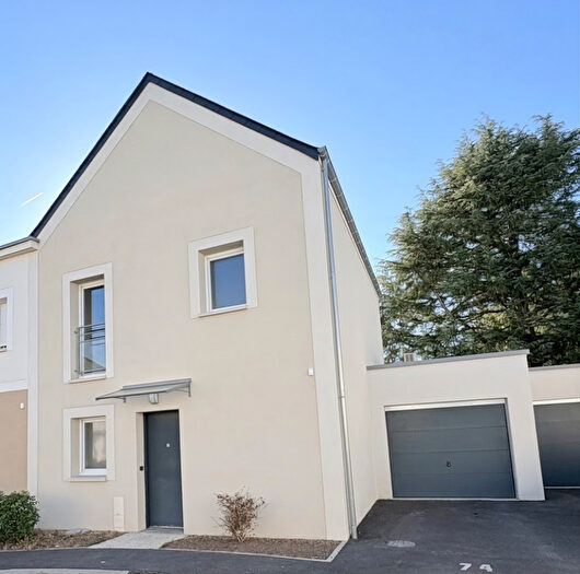 Maison 4 pièces à vendre à Veigné