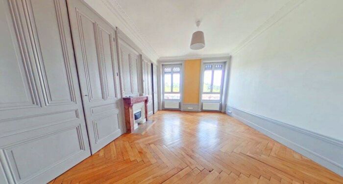 Appartement 3 pièces à Centre Ville, Tassin-la-Demi-Lune, à louer
