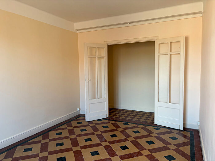 Appartement à louer - Carcassonne, Centre-ville - 3 pièces - 2 chambres