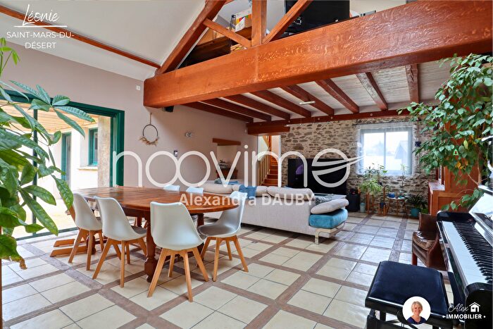 Maison à vendre - Saint-Mars-du-Désert - 6 pièces - 4 chambres