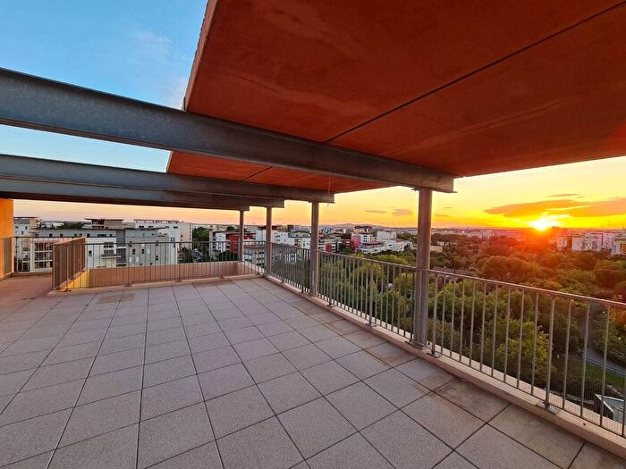 Appartement à louer - Port Marianne, Richter, Montpellier - 5 pièces - 3 chambres