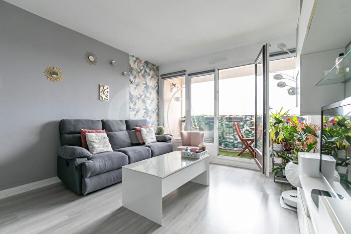 Appartement 3 pièces à Chennevières-sur-Marne, Le Moulin, à vendre