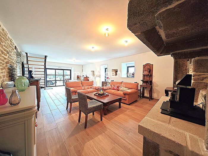 Maison à louer - Lizio - 5 pièces - 3 chambres