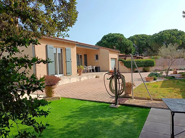 Maisons à vendre et appartements à louer - 1