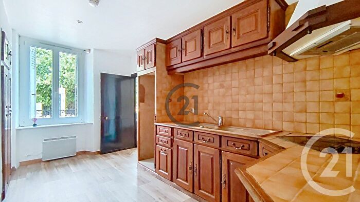 Appartement 1 pièce à vendre - Brie-Comte-Robert, Centre-ville