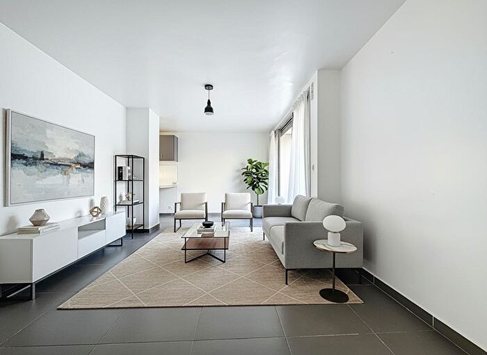 Appartement à vendre - Villejuif, Louis Aragon, Vaux de Rome - 3 pièces - 2 chambres