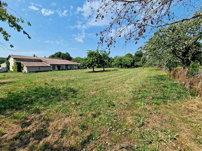 Saint-Palais-de-Négrignac - Maison 3 pièces à vendre