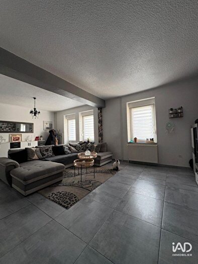 Maison à vendre - Petite-Rosselle - 6 pièces - 5 chambres