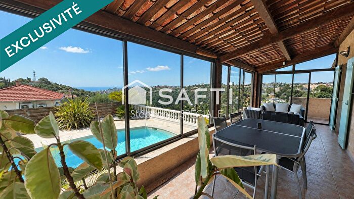 Maison 7 pièces à Nice, Saint-Pierre de Feric, à vendre