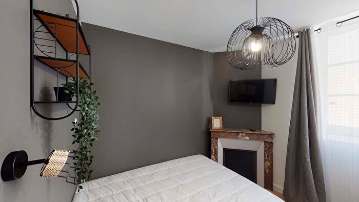 Ballainvilliers, Clermont-Ferrand : Appartement 1 pièce à louer