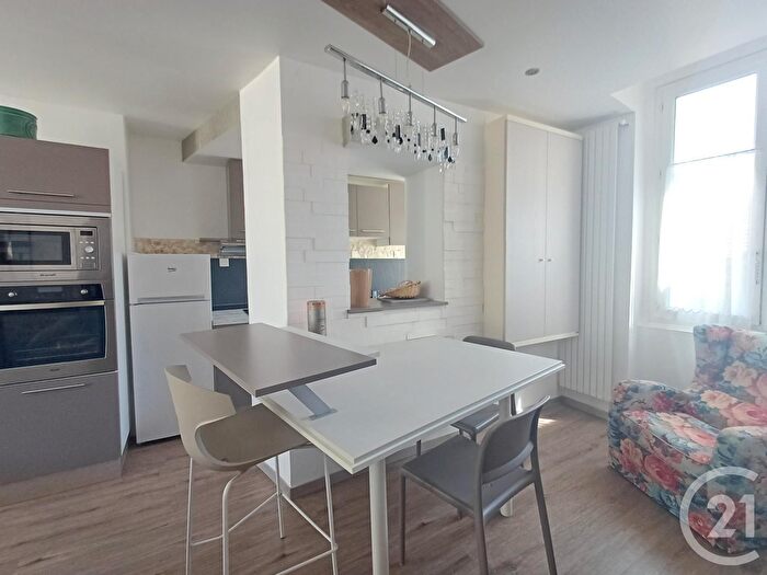 Appartement 2 pièces à louer - Châtellerault, Centre-ville