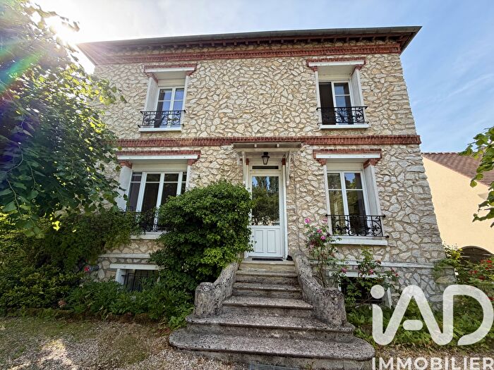Maison 7 pièces à Saint-Hilaire, à vendre