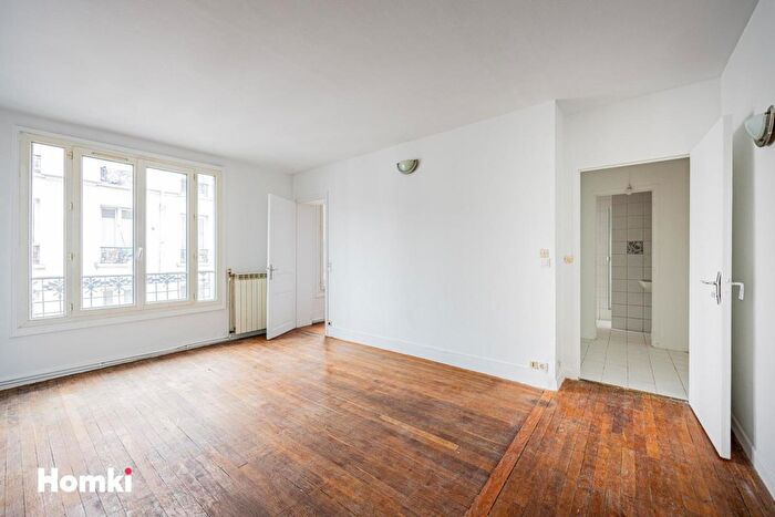 Appartement à vendre - Saint-Denis, République, Gare - 3 pièces - 2 chambres