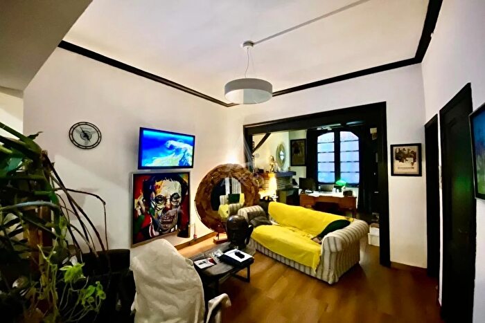 Maison à vendre - Halluin, Centre-ville - 4 pièces - 3 chambres