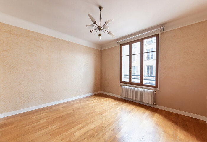Appartement à vendre - Levallois-Perret, Front de Neuilly - 3 pièces - 2 chambres