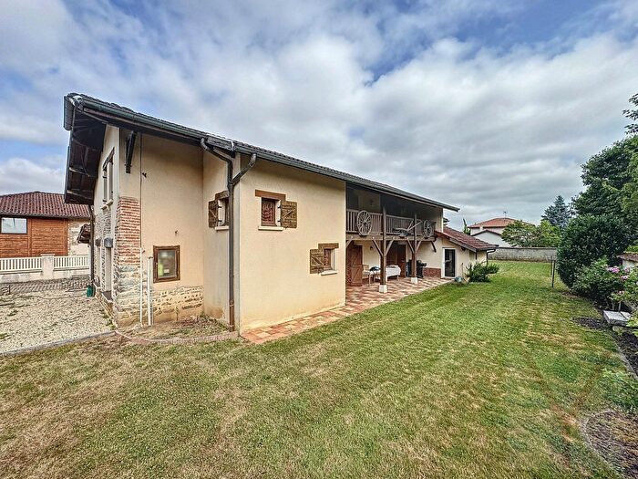 Maison à vendre - Bourg-en-Bresse - 5 pièces - 3 chambres