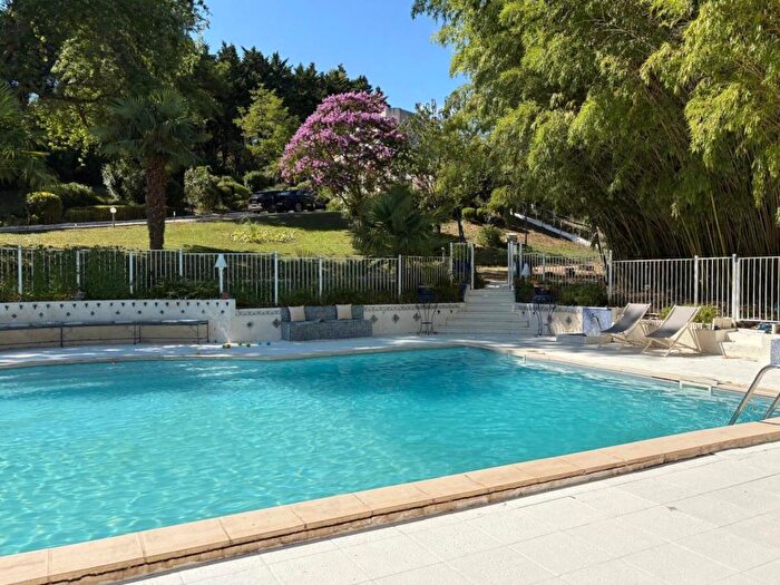 Vigoulet-Auzil - Maison 7 pièces à vendre