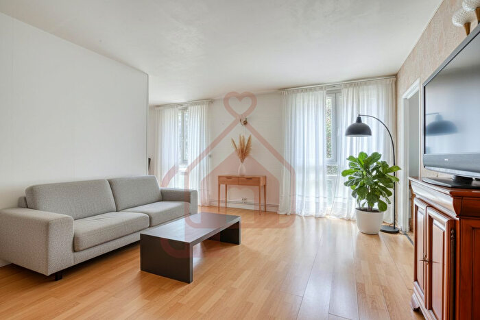 Villejuif, Centre-ville : Appartement 4 pièces à vendre