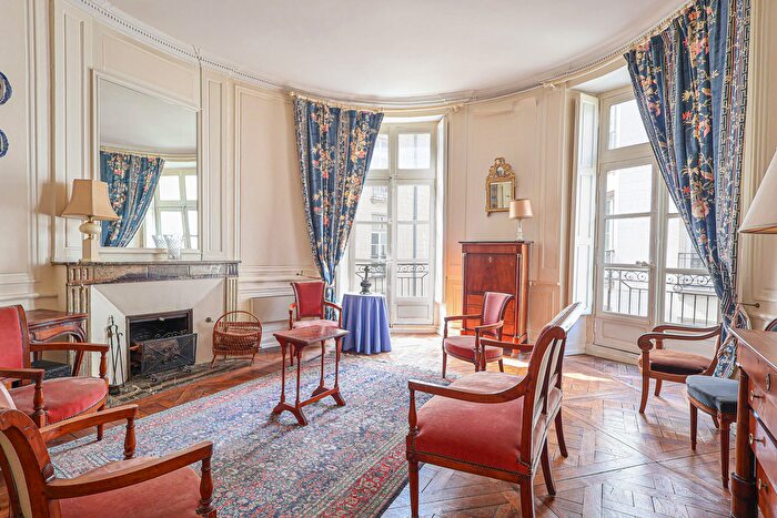 Nantes, Centre-ville : Appartement 6 pièces à vendre