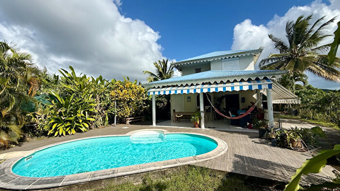 Maison à vendre - Rivière-Salée - 5 pièces - 3 chambres