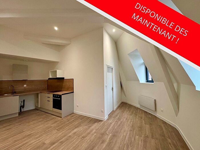 Appartement à louer - Centre-Neuf Bourg-Quesnoy-Delsaux-Musée-Cannoniers-Gare, Valenciennes - 3 pièces - 2 chambres