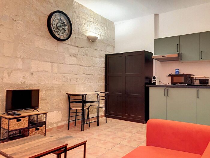 Appartement 2 pièces à louer à Zone Pietonne, Avignon