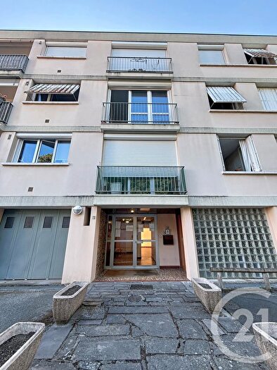 Riom, Gare, Dagneaux, Moulin d'Eau, Planchepaleuil, Le Marais - Appartement 2 pièces à vendre