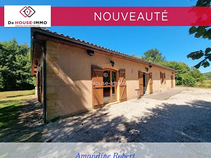 Maison 6 pièces à Bayac, à vendre