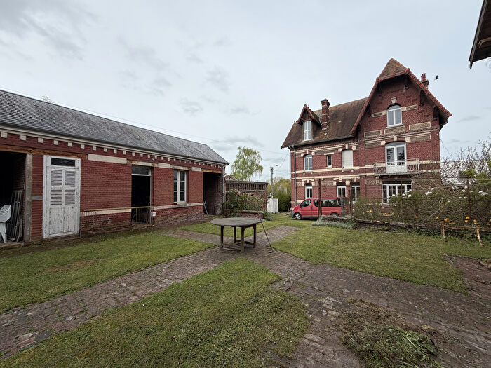 Ailly-sur-Noye : Maison 10 pièces à vendre