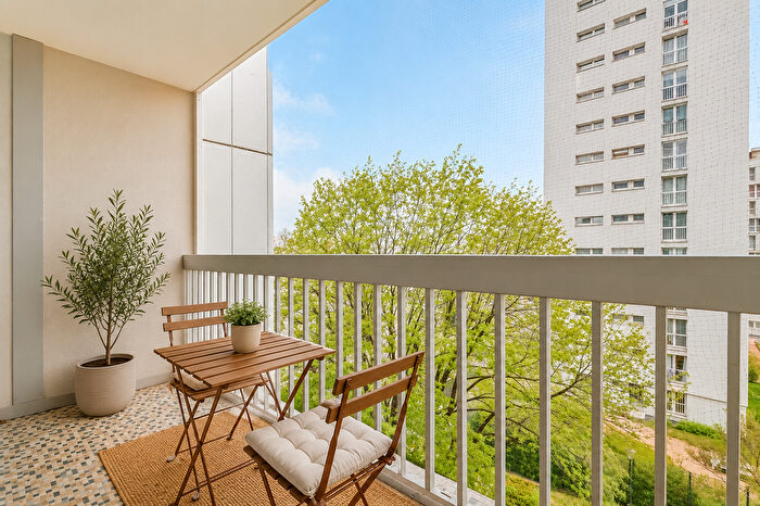 Appartement 4 pièces à Paris 19ème, Flandre, Aubervilliers, à vendre