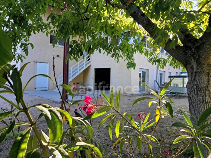 Maison 5 pièces à vendre à Igé