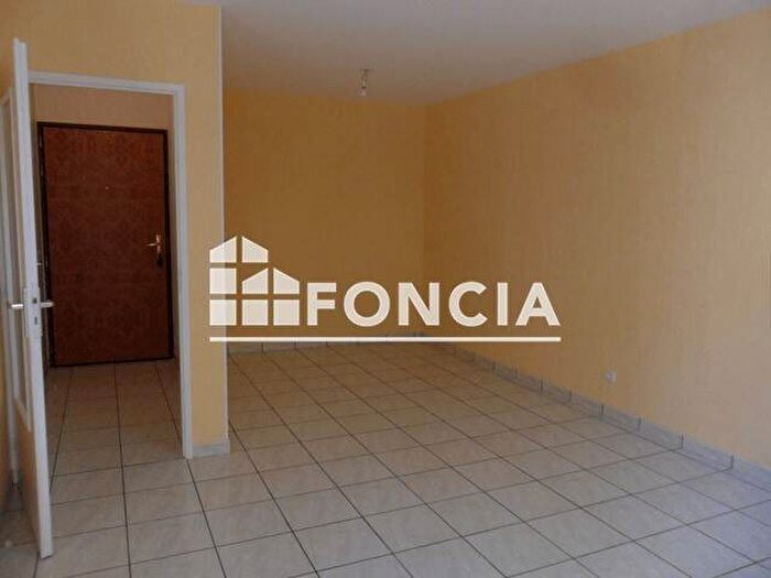 Appartement à louer - Toison dOr-Zone Industrielle, Dijon - 1 pièce