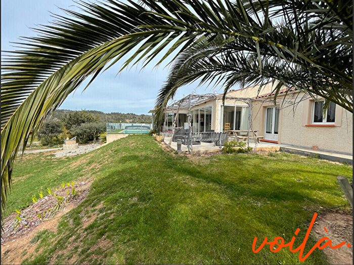 Maison 5 pièces à Monze, à vendre