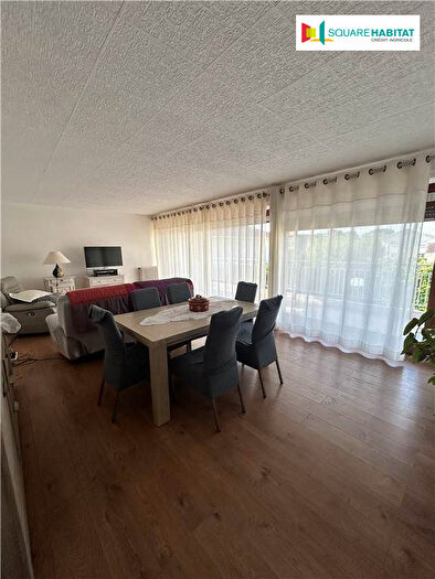 Appartement à louer - Pau - 4 pièces - 3 chambres