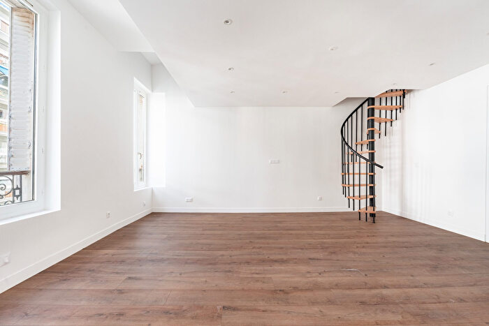 Appartement 2 pièces à vendre à Paris 18ème, Grandes Carrières, Clichy