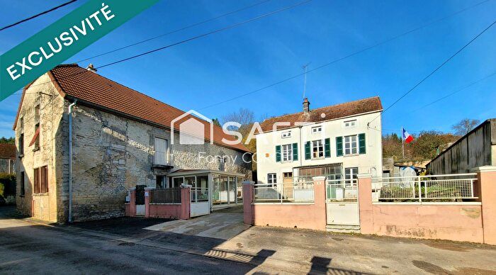 Maison à vendre - Maisey-le-Duc - 6 pièces - 4 chambres