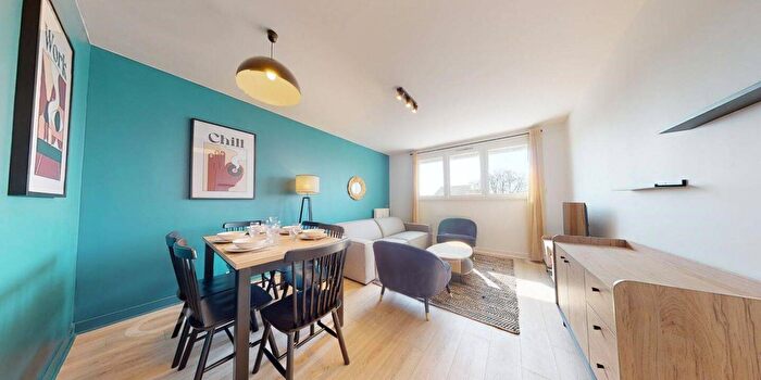 Appartement 6 pièces à louer - Touleuses-Bocages, Cergy
