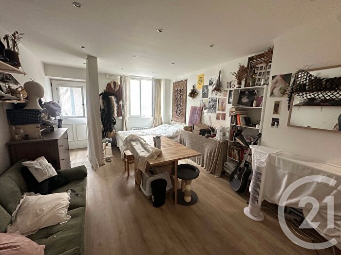 Appartement 1 pièce à vendre - Paris 19ème, Jourdain, Pyrénées