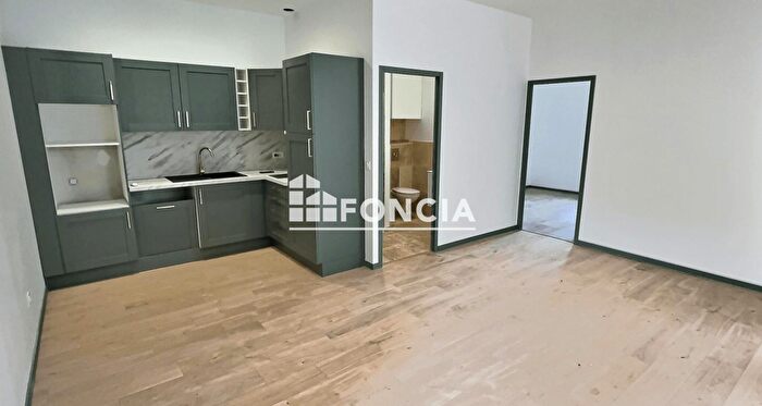 Appartement à vendre - Riorges - 3 pièces - 2 chambres